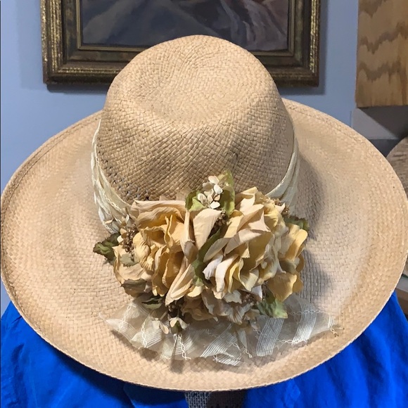 Straworld, Inc | Accessories | Vintage Ladies Cappelli Straworld Inctm ...